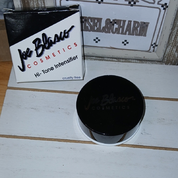 Makeup | Joe Blasco Hitone Intensifier Setting Powder Black | Poshmark